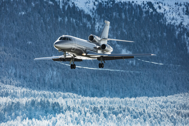 Navigating Contact Approaches in Aviation | CTS Blog